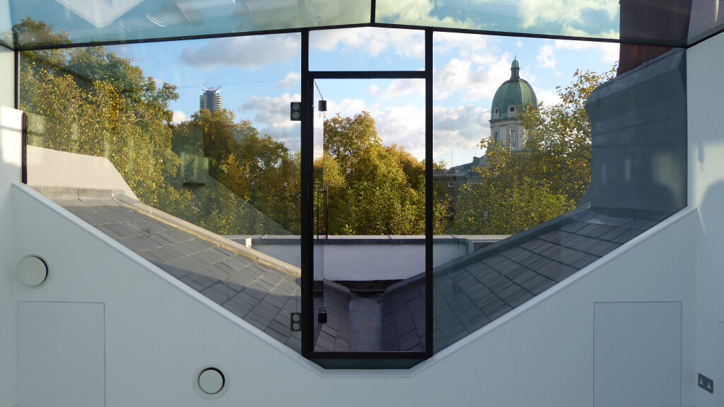 10 Barkham Terrace - New London Architecture