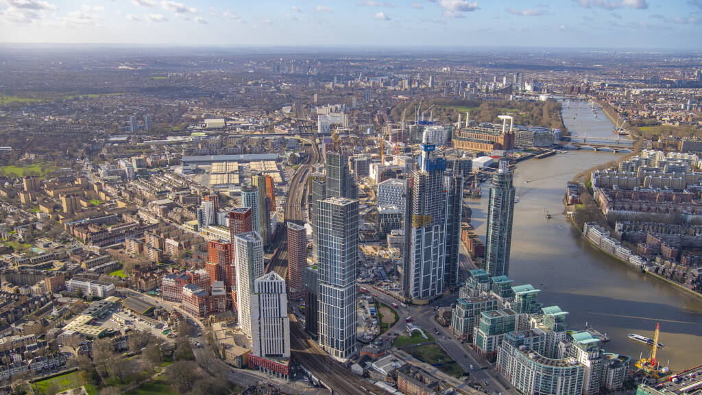 DAMAC Tower - New London Architecture